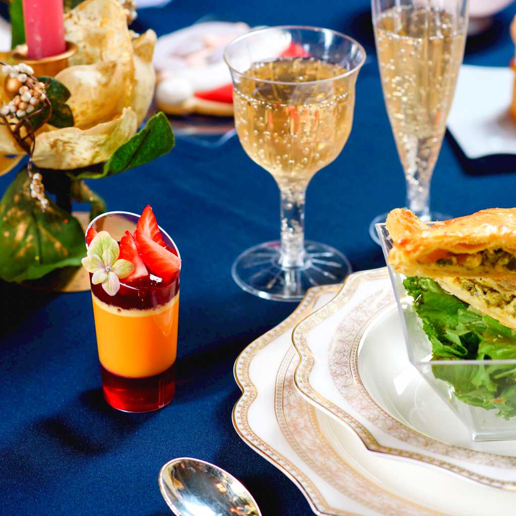 Vasitos de acrilico o plastico para postres - Ideática Gourmet